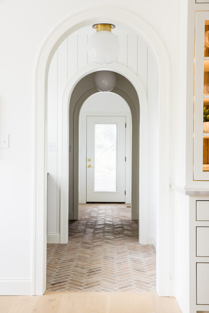 New Construction - Thiessen Design + Construction